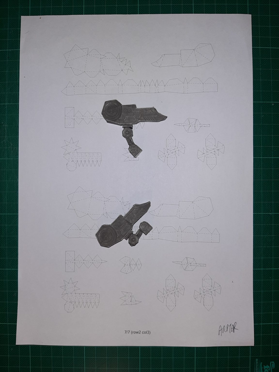 Predator Paper model assy 11 - Maquette en papier - Paper Model ...