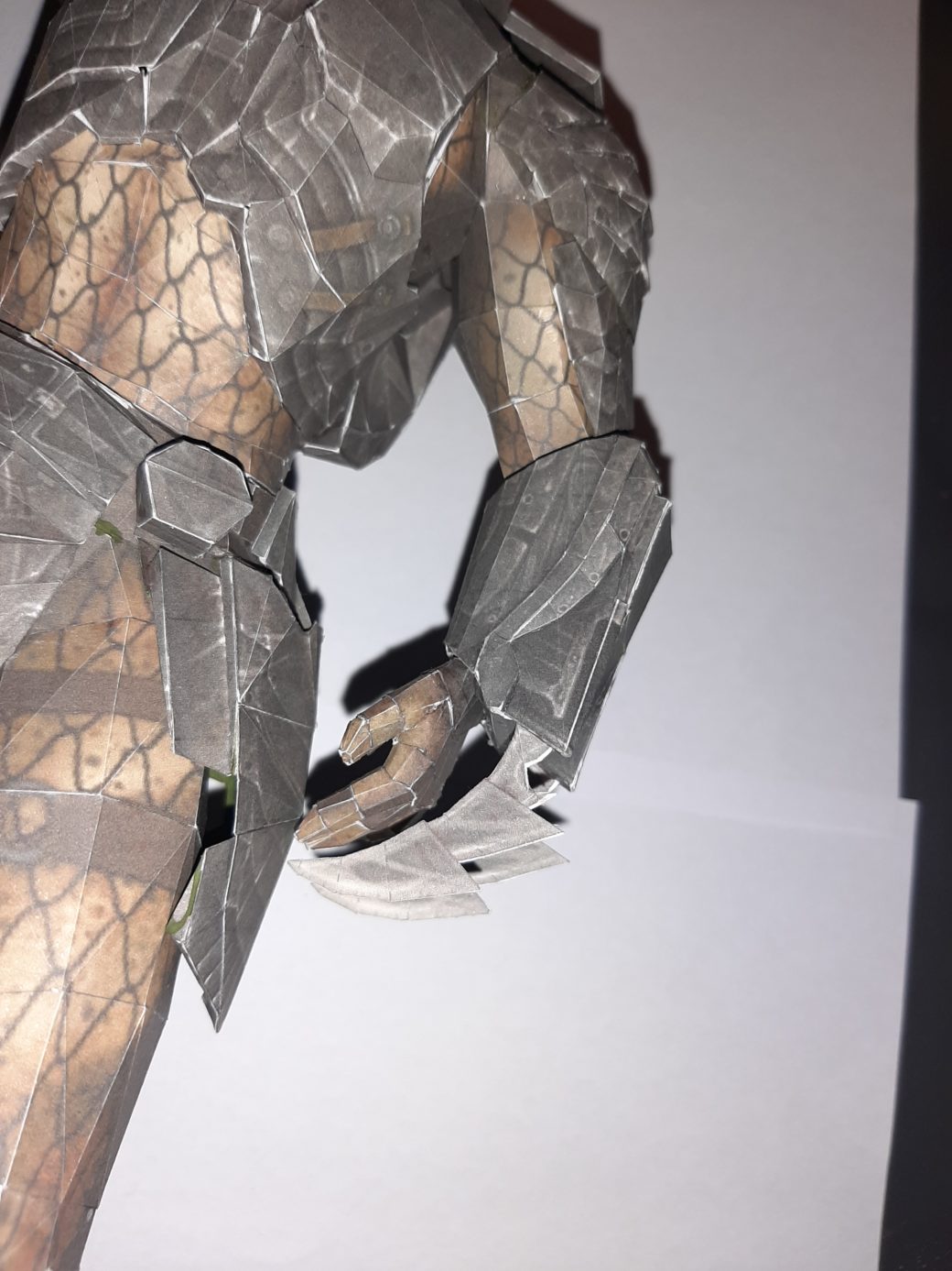 Predator Paper model assy 32 - Maquette en papier - Paper Model ...